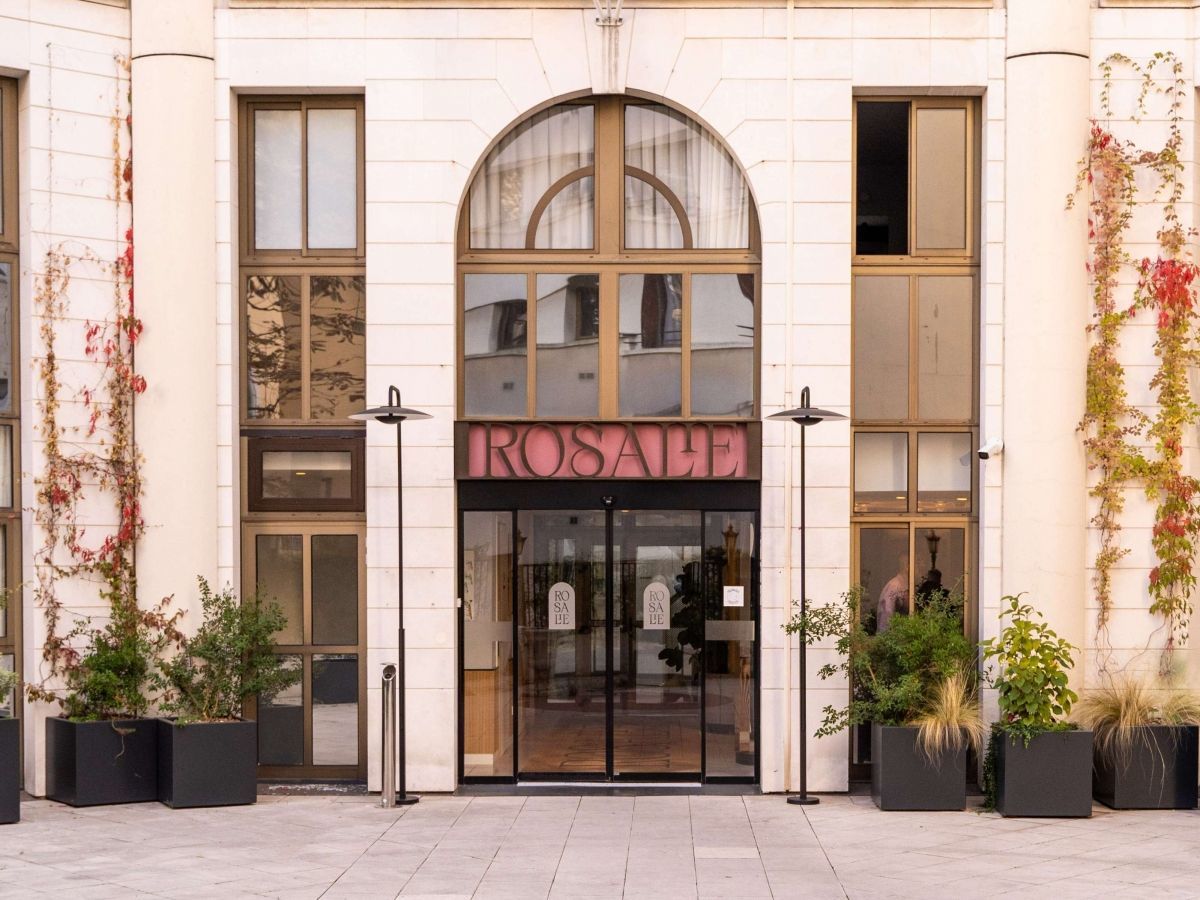 Hotel Rosalie Paris | OFFICIAL SITE | 4* Hotel in garden in Paris 13th